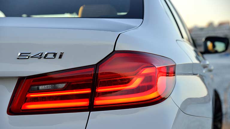 BMW 540 - informatie, prijzen, vergelijkbare modellen - AutoScout24