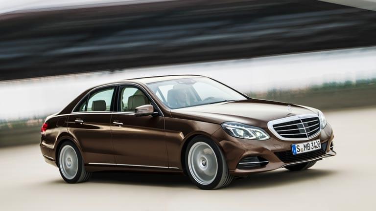 Mercedes-Benz E 300 - informatie, prijzen, vergelijkbare modellen ...